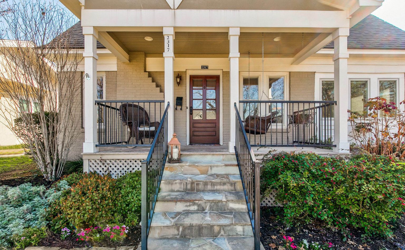 Top Small House Siding Colors | NJ Custom Home Builder | Gambrick