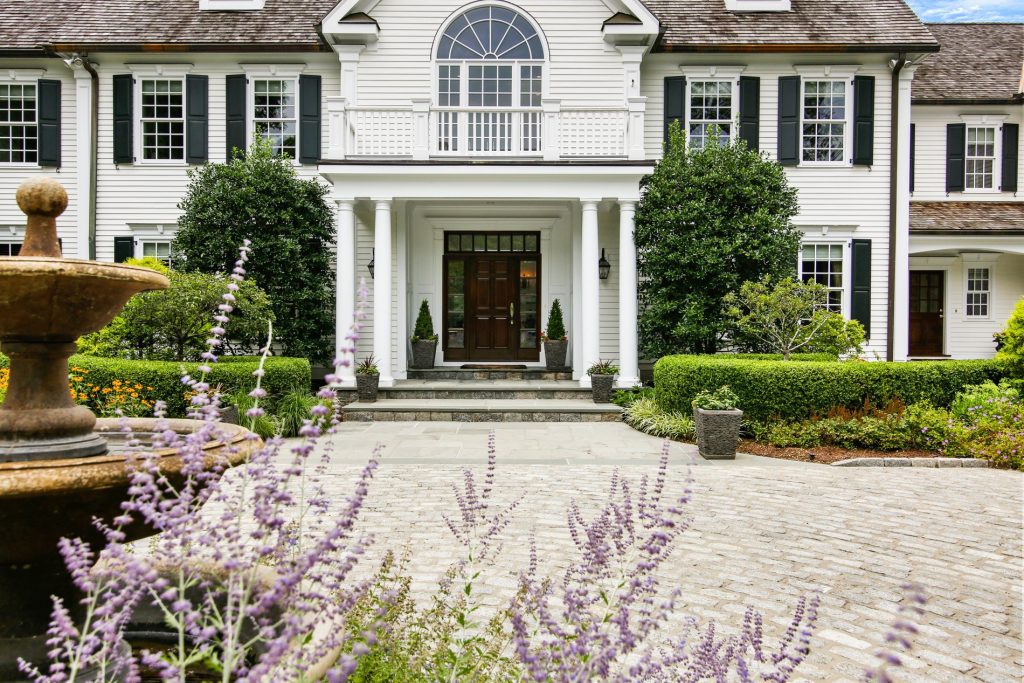 Reasons To Build A Portico | Add Curb Appeal & Value